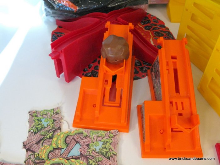 RARE Domino Rally Adventure Set Incomplete 1993 with Action Sound