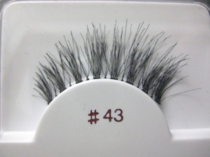 RED CHERRY FALSE EYELASHES - 43 [Comparable to MAC 36]
