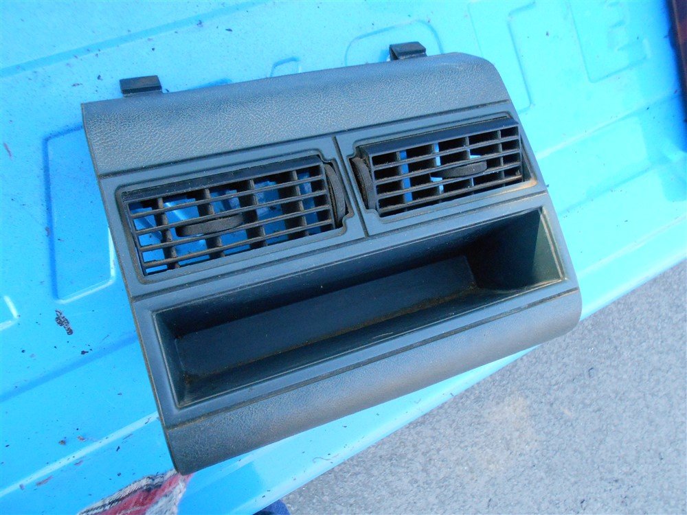 88 89 90 91 92 93 94 Chevy GMC truck Blazer Jimmy BLUE cubby dash vent ...