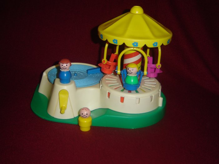 Vintage 1981 Fisher Price Change A Tune Carousel Record Player 170 ...