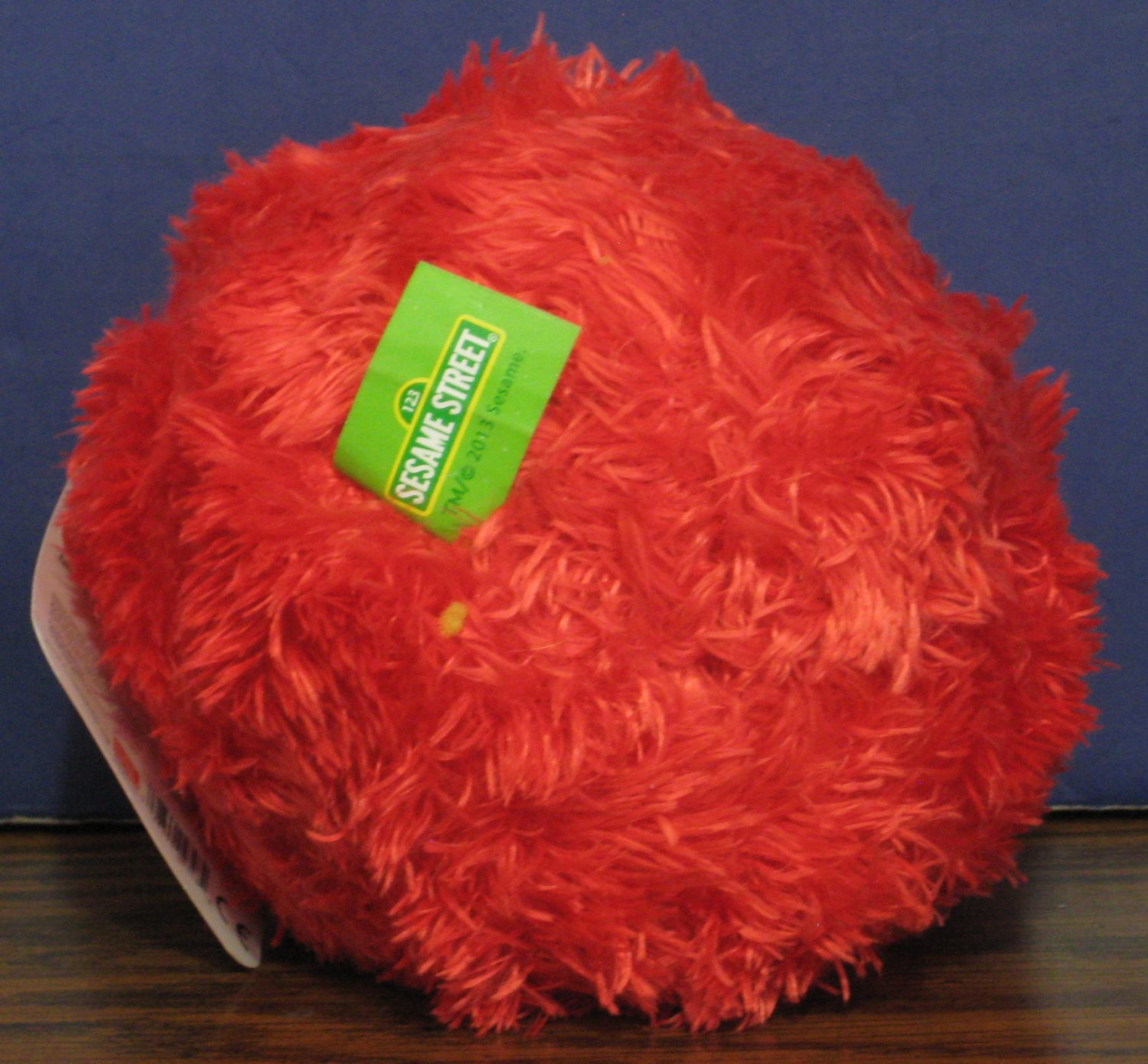 SOLD - Sesame Street Elmo Monster Plush Giggle Ball 2013 Gund - 12 ...