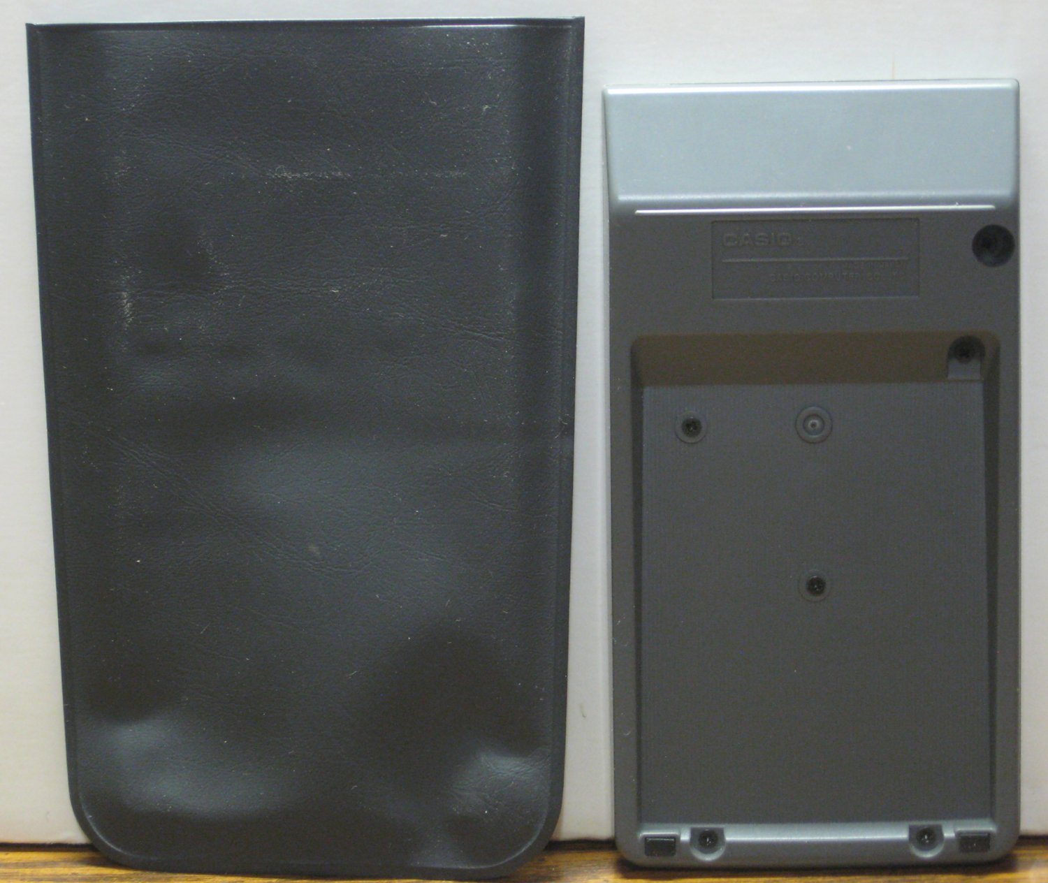 LOC - Casio Super FX-115D Solar Scientific Calculator and Slip Case