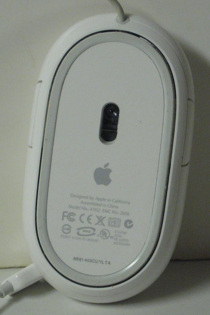 Apple Mighty Scroll Button Mouse A1152 Macintosh - White - USB