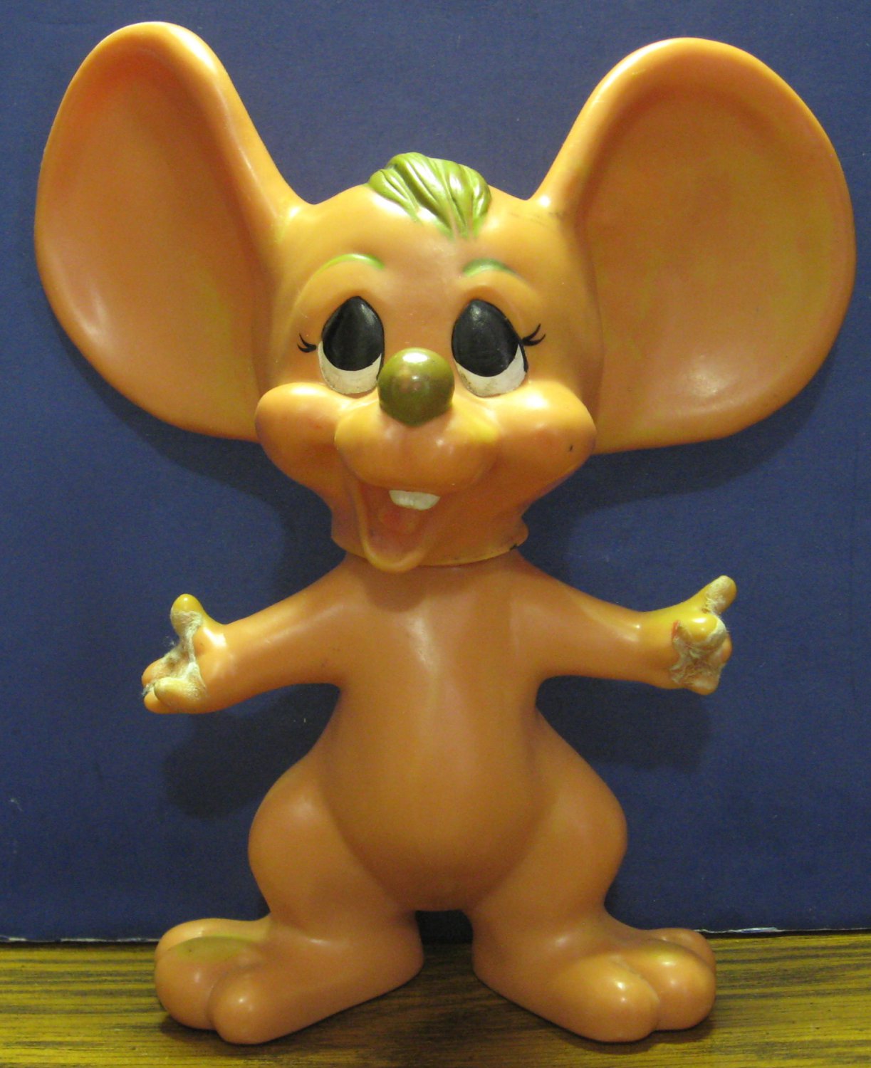 Plastic or Vinyl 10" Anthropomorphic Mouse Coin Bank - Roy Des - 1970 ...