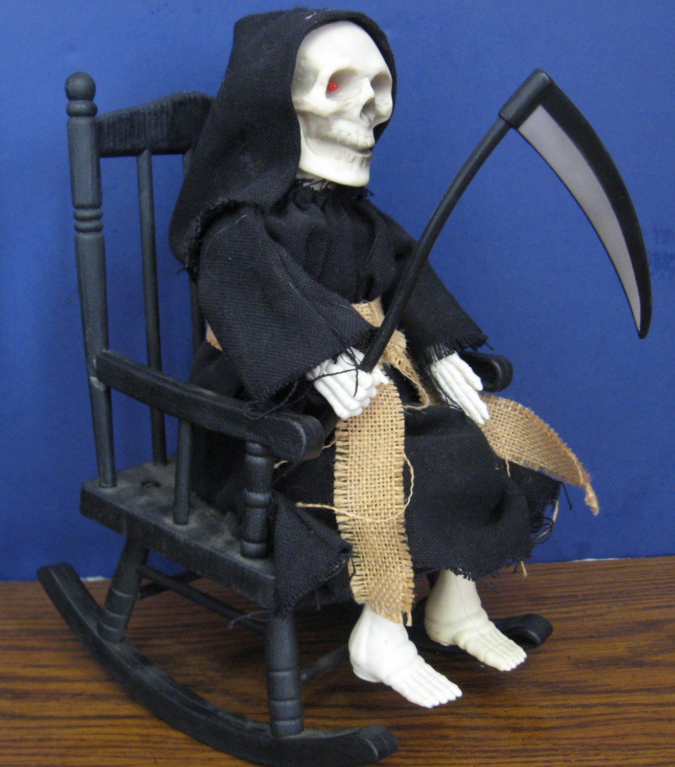 SOLD - Gemmy Rocking Chair Screaming Grim Reaper - Not Animatronic ...