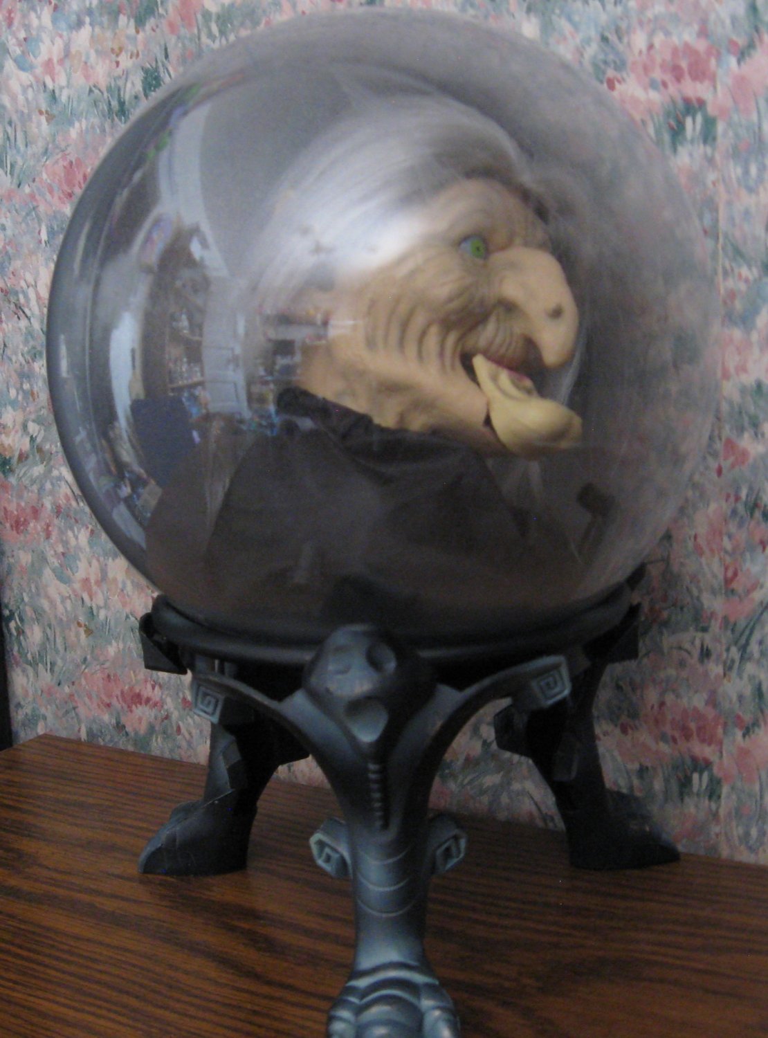 SOLD - Gemmy Spirit Ball Animatronic Crystal Ball Halloween Witch Head ...