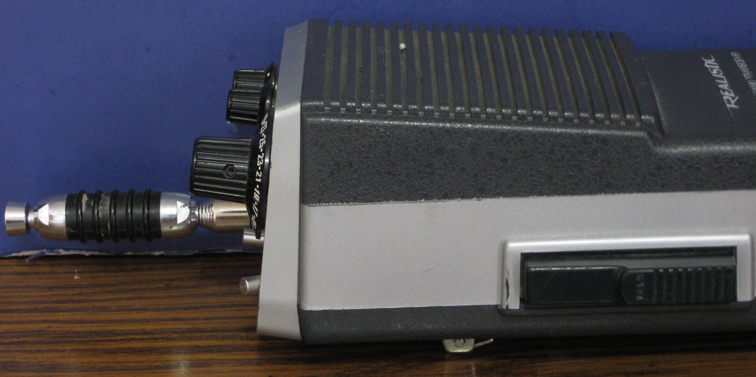 SOLD - Radio Shack Realistic TRC-205 40 Channel Handheld CB Radio ...