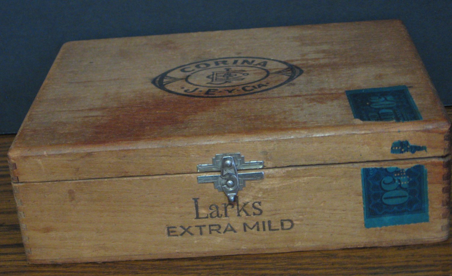 Corina Larks Extra Mild 10 Cent Cigar Box - 50 Cent Tax - 1940s / 1950s ...