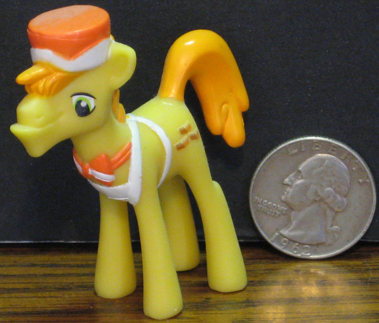 My Little Pony Friendship is Magic Blind Bag Mr. Carrot Cake - Cake Family