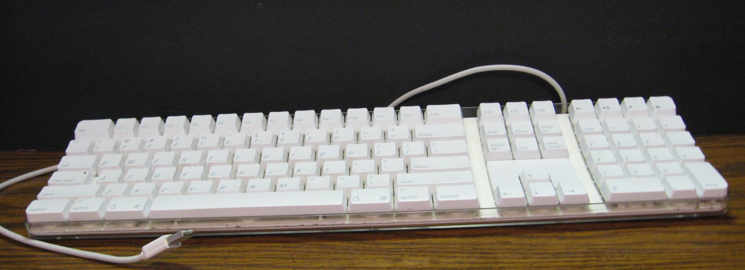 SOLD - Apple Extended USB Macintosh Keyboard - White