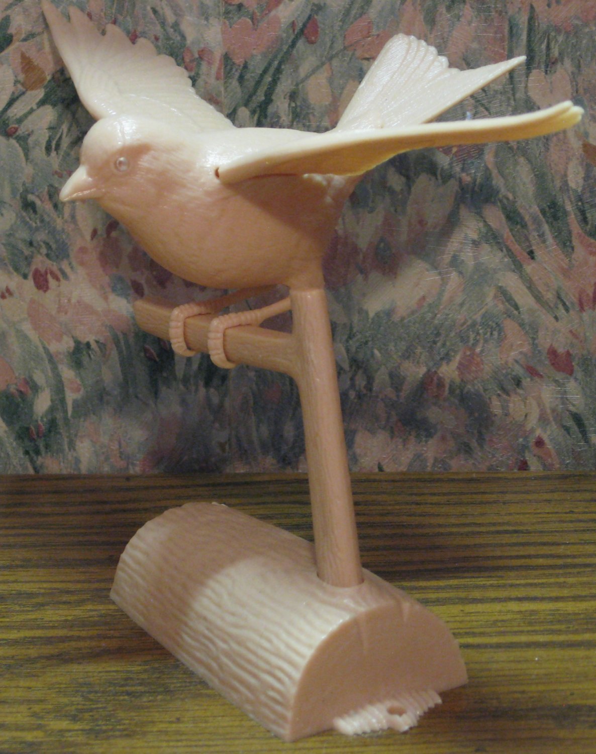 SOLD - Bachmann Birds of the World Goldfinch Snap Together Model Kit ...