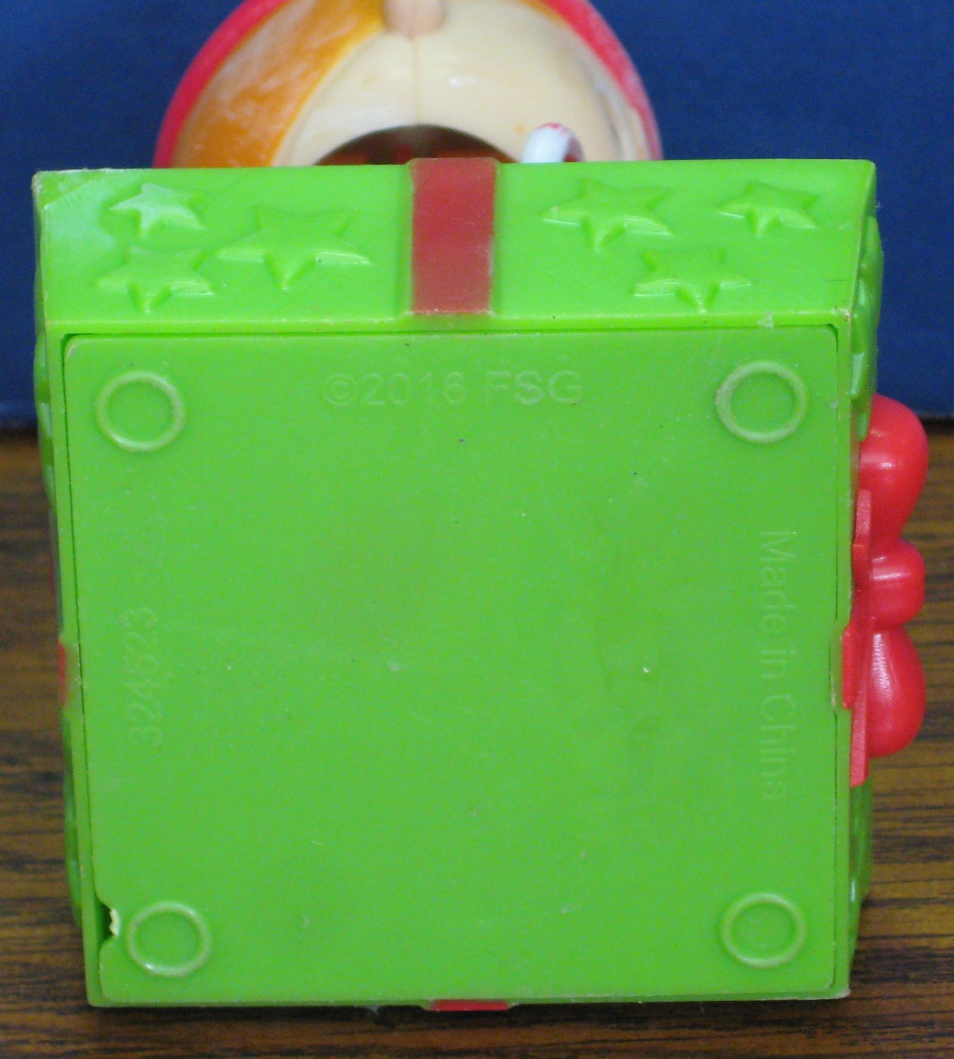 Christmas House Solar Dancing Elf Light Activated Decoration - 2016