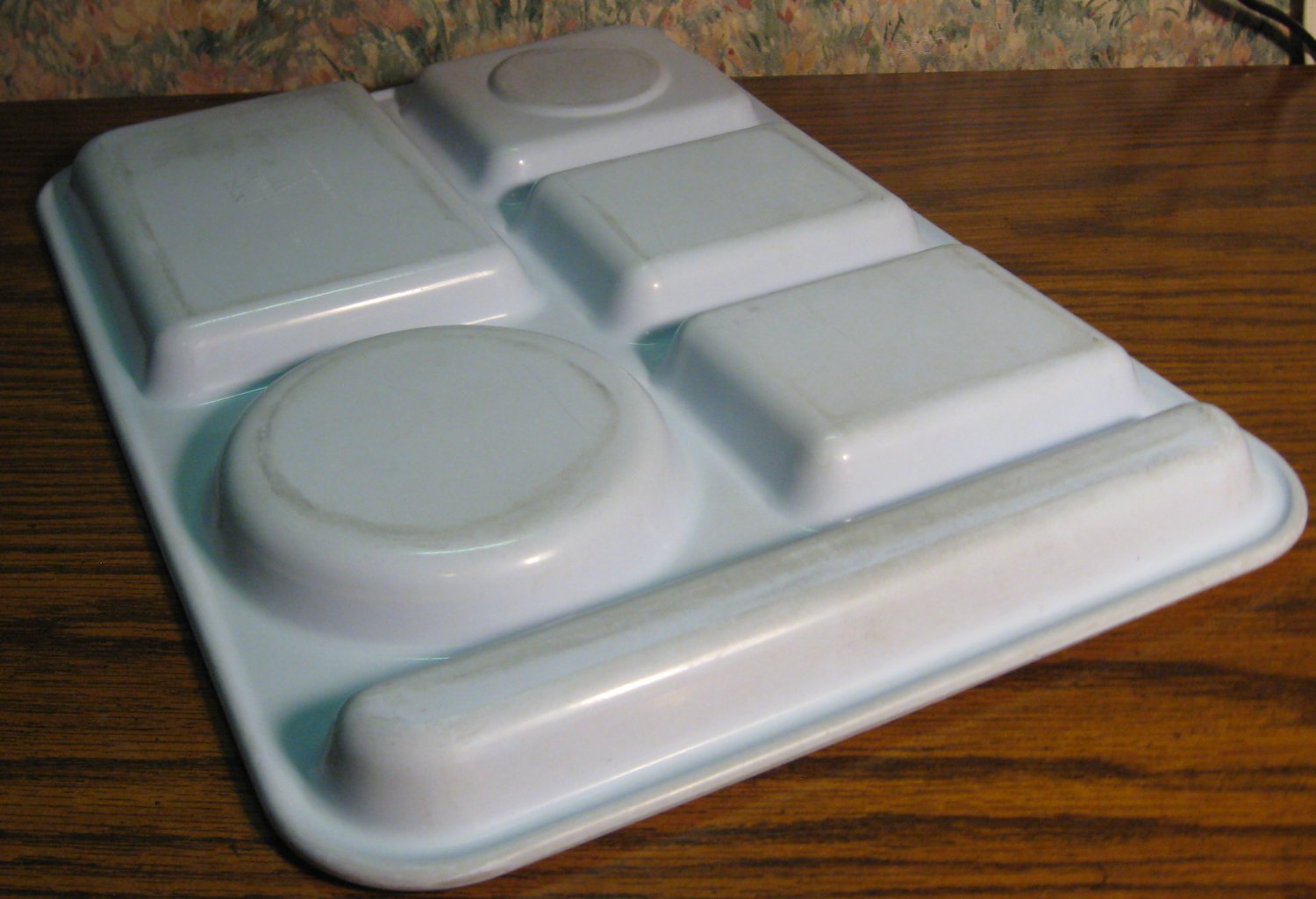 Arrowhead Blue Plastic School Cafeteria Compartmented Serving Tray ...