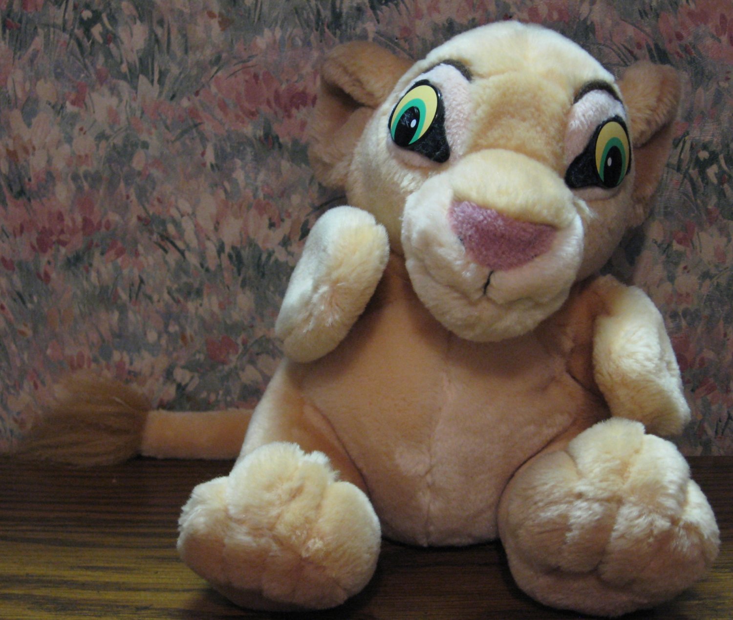 Disney Lion King Plush Nala Cub 8" Hand Puppet - Applause - 1994 Vintage