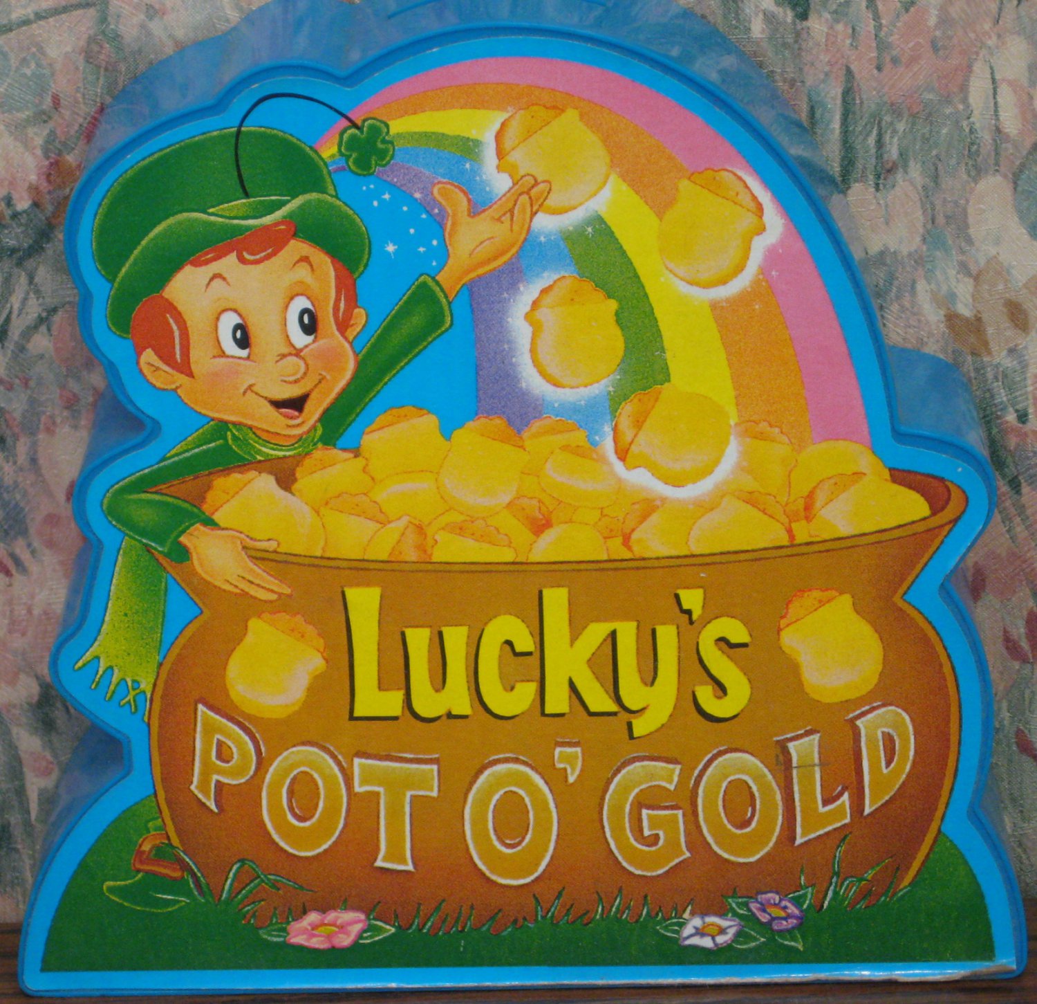Lucky Charms Cereal Lucky's Pot O' Gold Bank - General Mills Premium ...