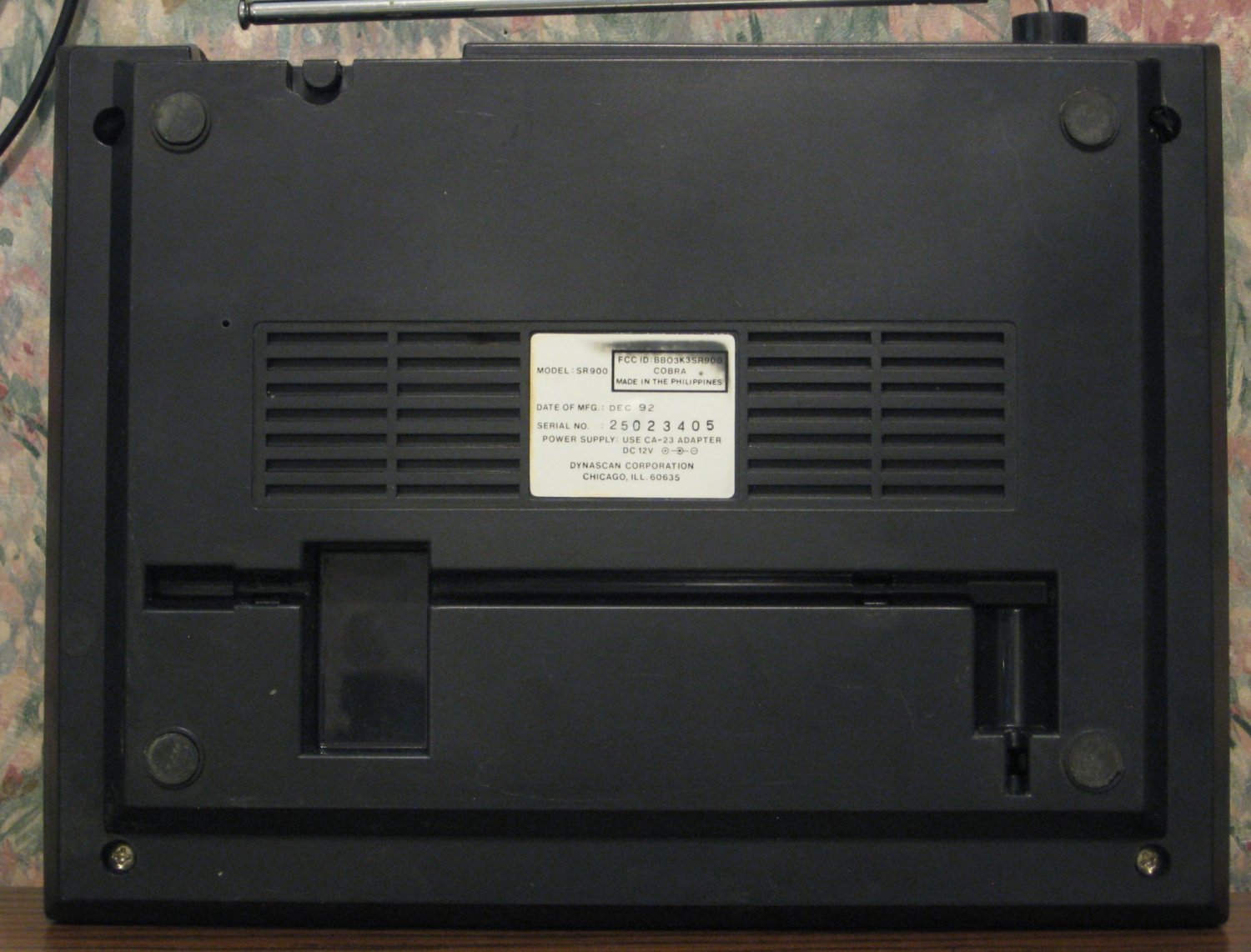 Cobra SR-900 Police / Weather Scanner - 16 Channels - 1992 Vintage