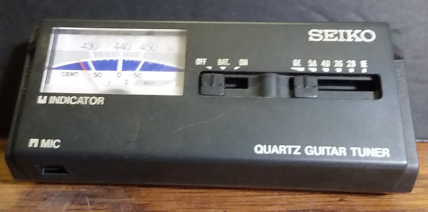 Seiko Analog Electronic Quartz Guitar Tuner ST600 - Black