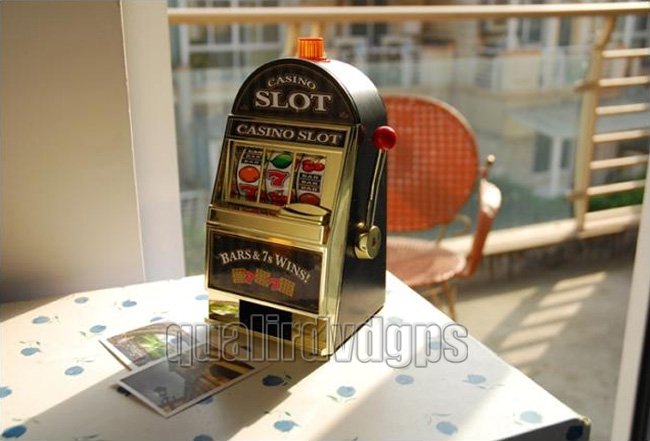 CH-GADG11 RecZone Casino Slot Machine Coin Bank /Jackpot Golden Slot ...