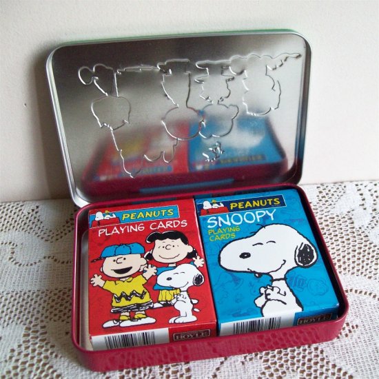 The Peanuts Gang Snoopy Collector Tin with Decks of Playing Cards UFS