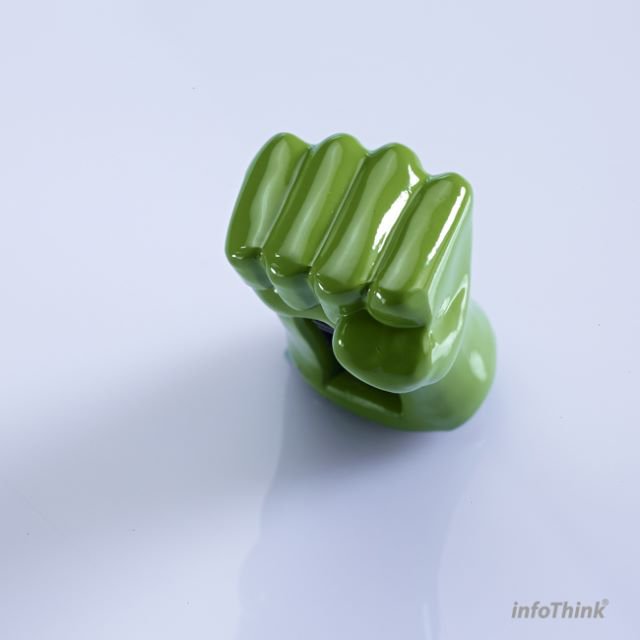 The AVENGERS USB Flash Drive Hulk Fist 8GB NEW