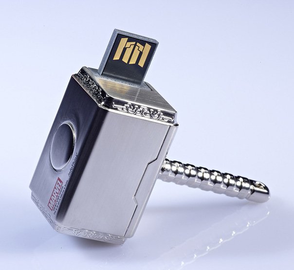 The AVENGERS USB Flash Drive Thor Hammer 8GB NEW