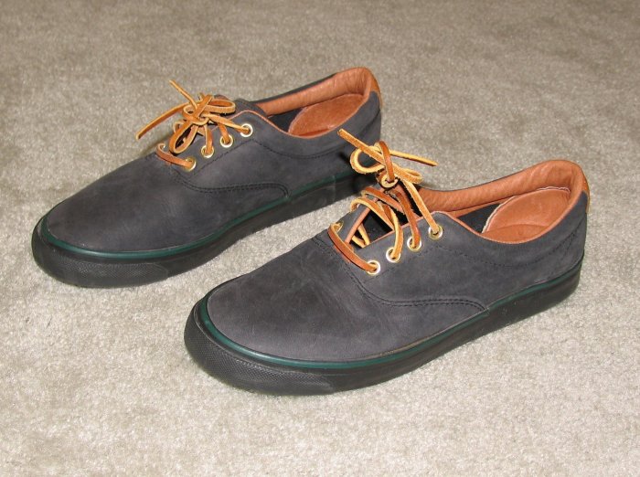 Ladies Heather Blue Suede Bass Shoes Size 7m