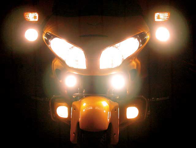 PIAA 1100x Driving Lights Auxiliary Lamp Kit for Honda Gold Wing GL1800