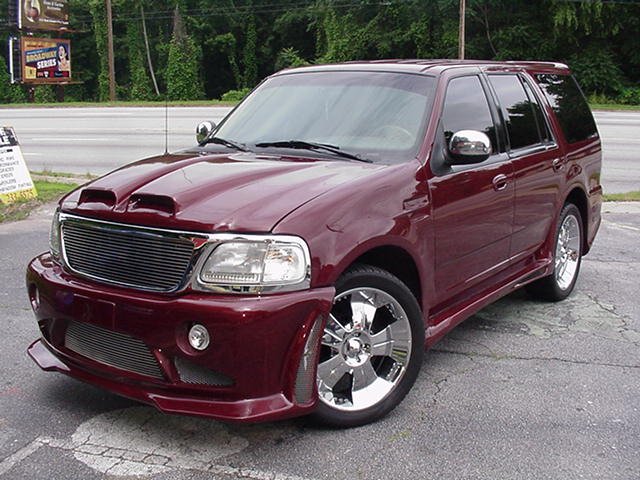 Fog Lights for 1997-2002 Ford Expedition Sarona Body Kit