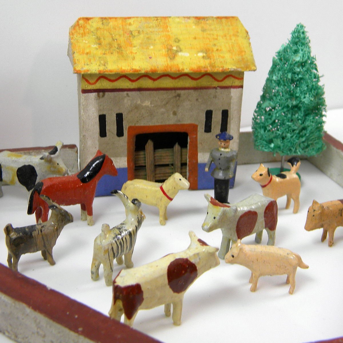 Antique German Erzgebirge Christmas Putz Barn Miniature Carved Wood ...