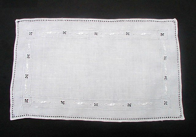 Vintage Hardanger Hand Drawn Thread Work Linen Doily Tea Cloth