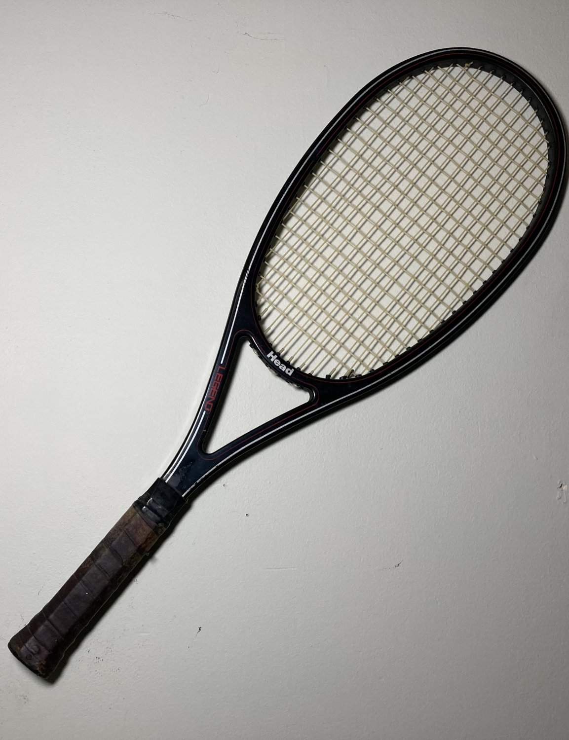 Head Legend Graphite Vintage Classic Tennis Racquet (HEA16A)
