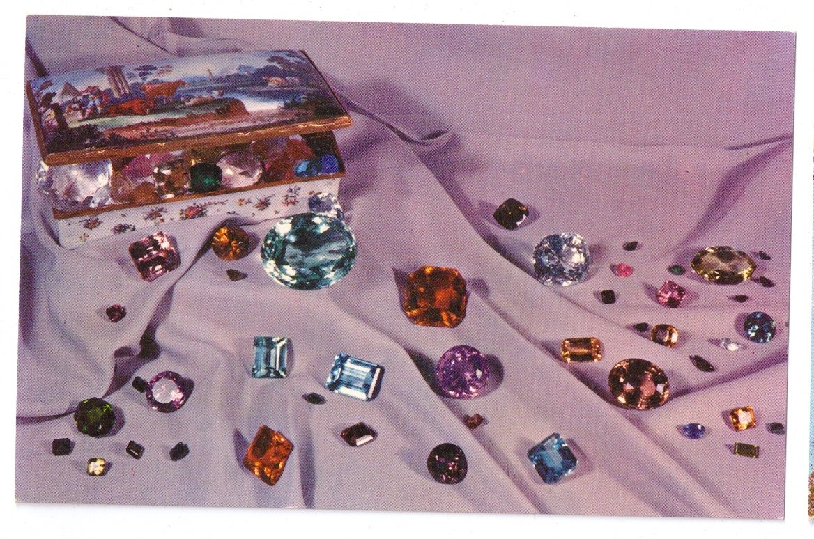 Gems Jewels Smithsonian Museum Hall of Gems and Minerals Washington DC