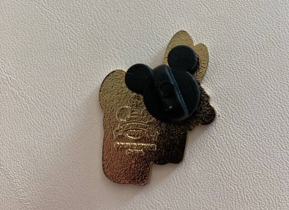 Toy Story Midway Mania Prize White Rabbit Pin Disney Pin