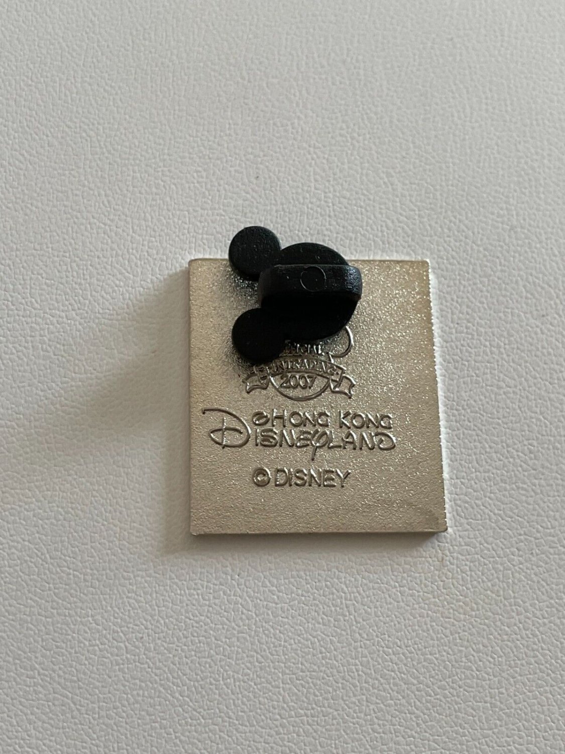 Disneyland Hong Kong Mickey Mouse Thumbs Up Pin Disney Pin