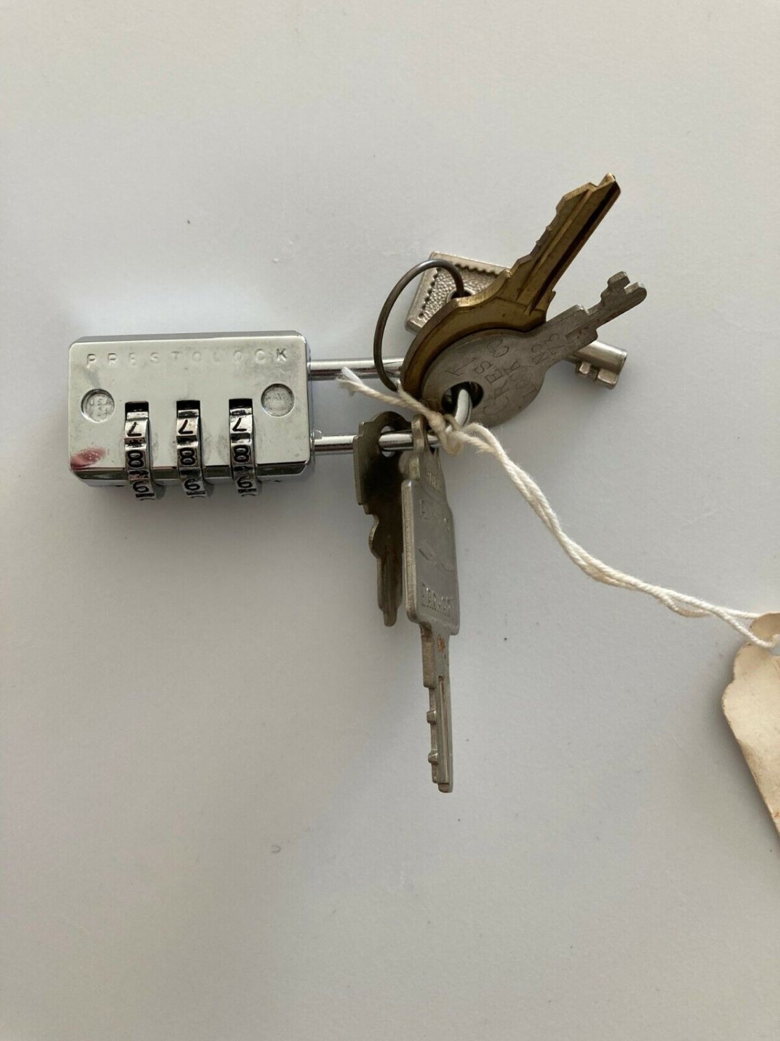 Presto Lock Padlock Combination Lock & Keys Set Amelia Earhart Crest