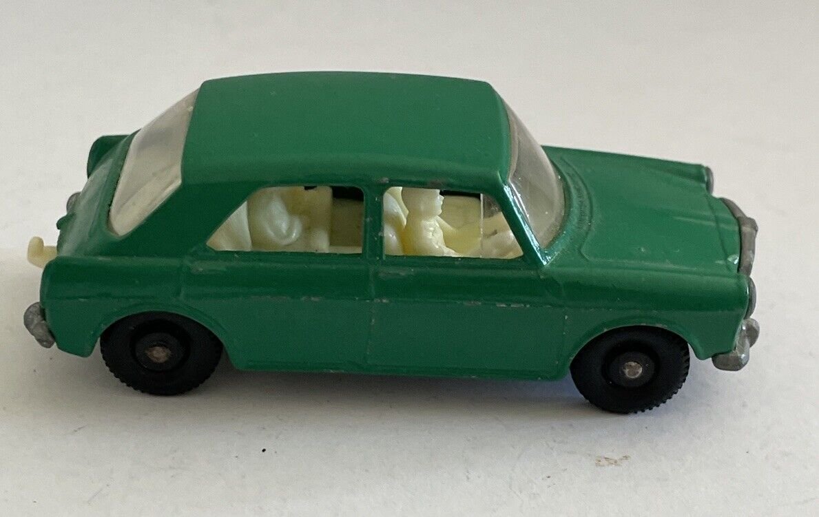 Lesney Matchbox Green M.G. 1100 No. 64 Deicast Car With Dog & Driver