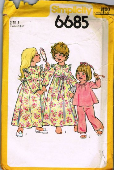 Vintage 70's Simplicity Sewing Pattern 6685 Toddler Girls Robe ...