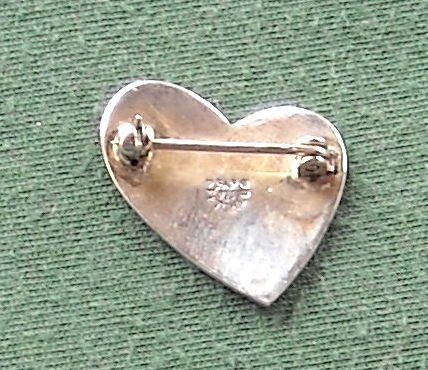 Far Fetched Sterling 925 Silver Heart Pin