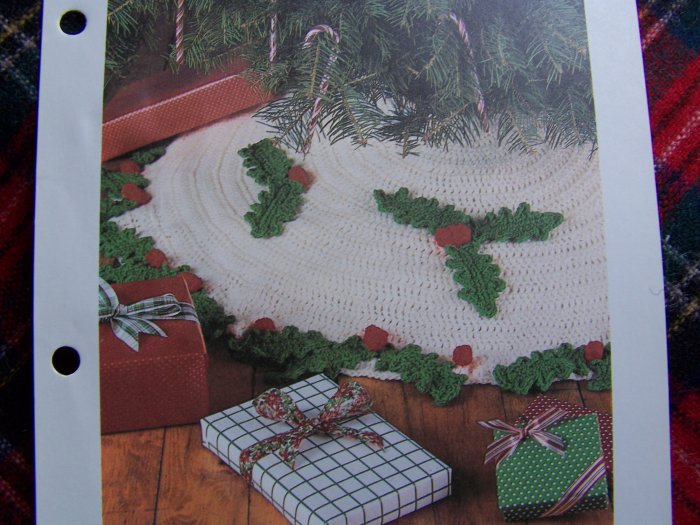 USA 1 Cent S&H Crochet Pattern Vintage Christmas Tree Skirt