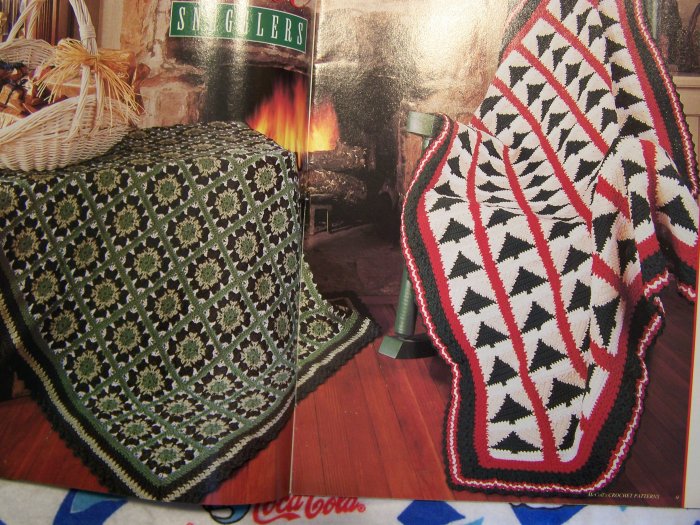 McCall's Crochet Christmas Patterns Magazine 1993 Poinsettia Skirt ...