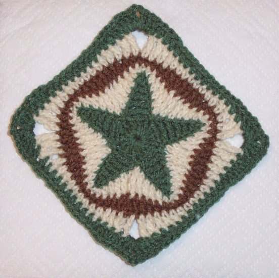 Foxs Star Square - Crochet Pattern