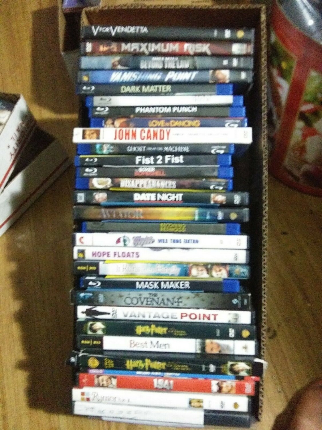 6 Assorted DVD/VHS Movies Action/Horror/Drama/Sci-fi/Comedy/Animated/ETC.