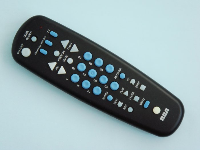 RCA SystemLink3 Universal Remote Control RCU 300