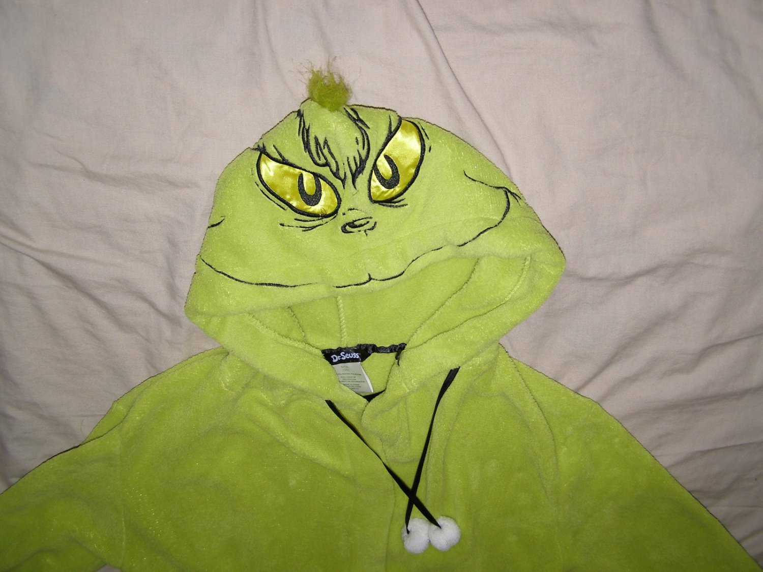 Grinch who Stole Christmas child's bathrobe 32" 3-5