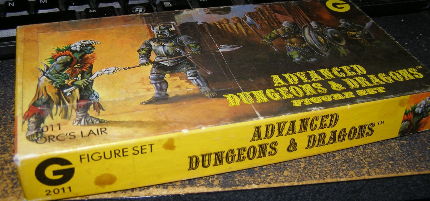 Grenadier Models 2011 Orcs Lair x10 lead 25mm scale figure set in box