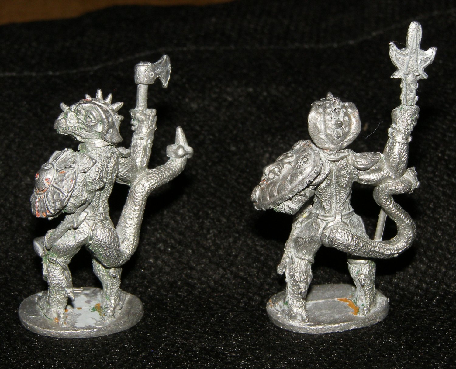 Grenadier x2 Lizardmen fantasy lords lead AD&D gaming lizardman 25mm