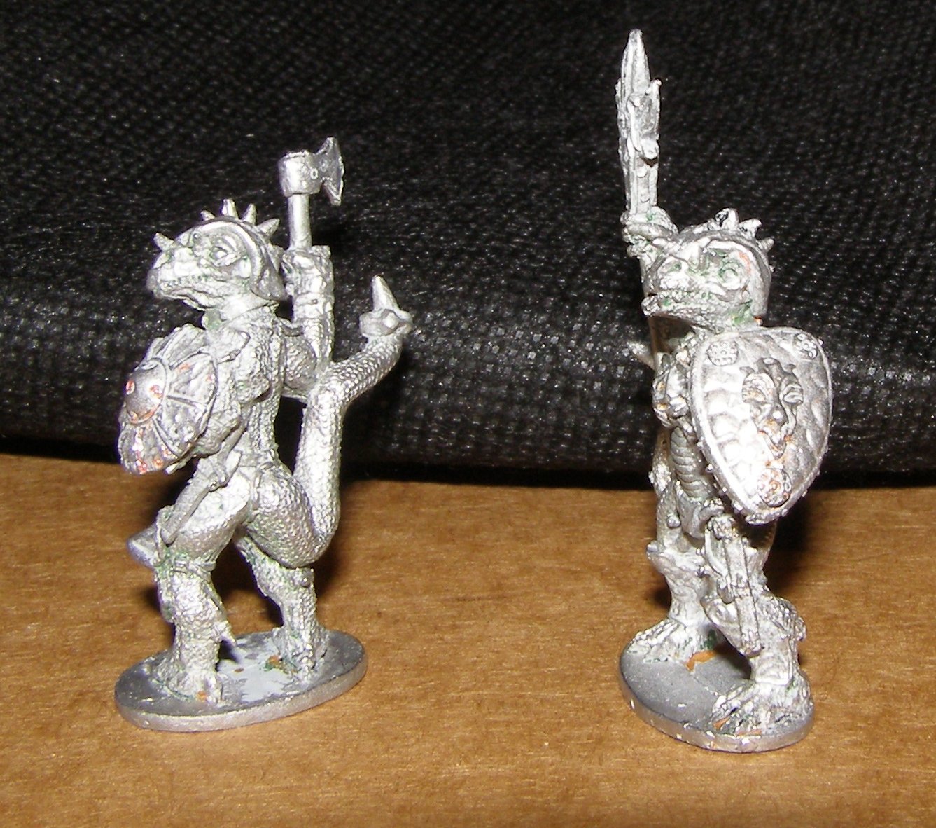 Grenadier x2 Lizardmen fantasy lords lead AD&D gaming lizardman 25mm
