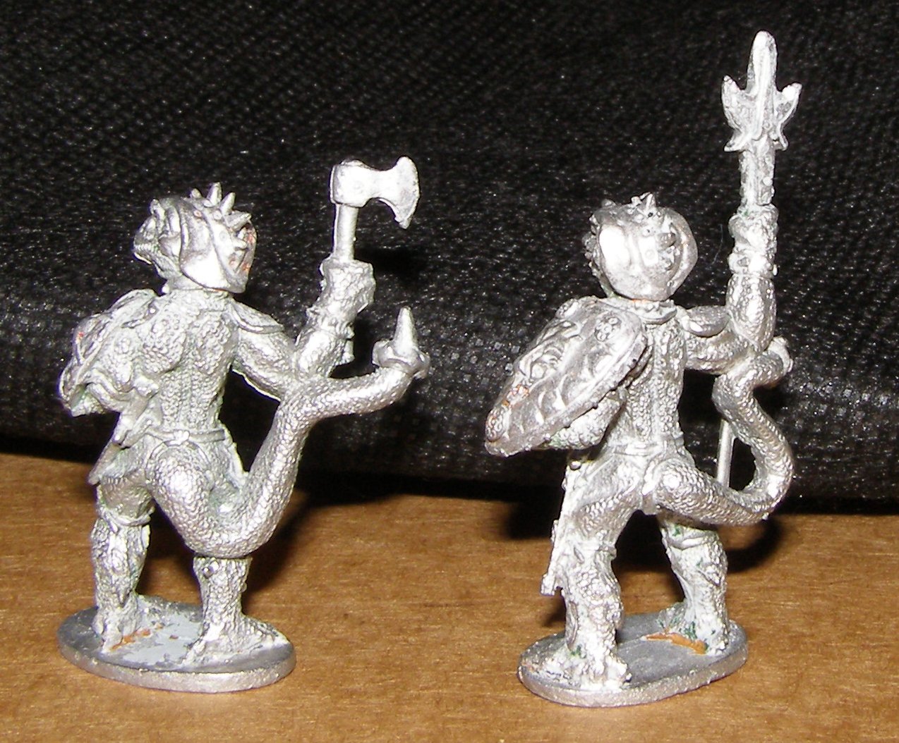 Grenadier x2 Lizardmen fantasy lords lead AD&D gaming lizardman 25mm