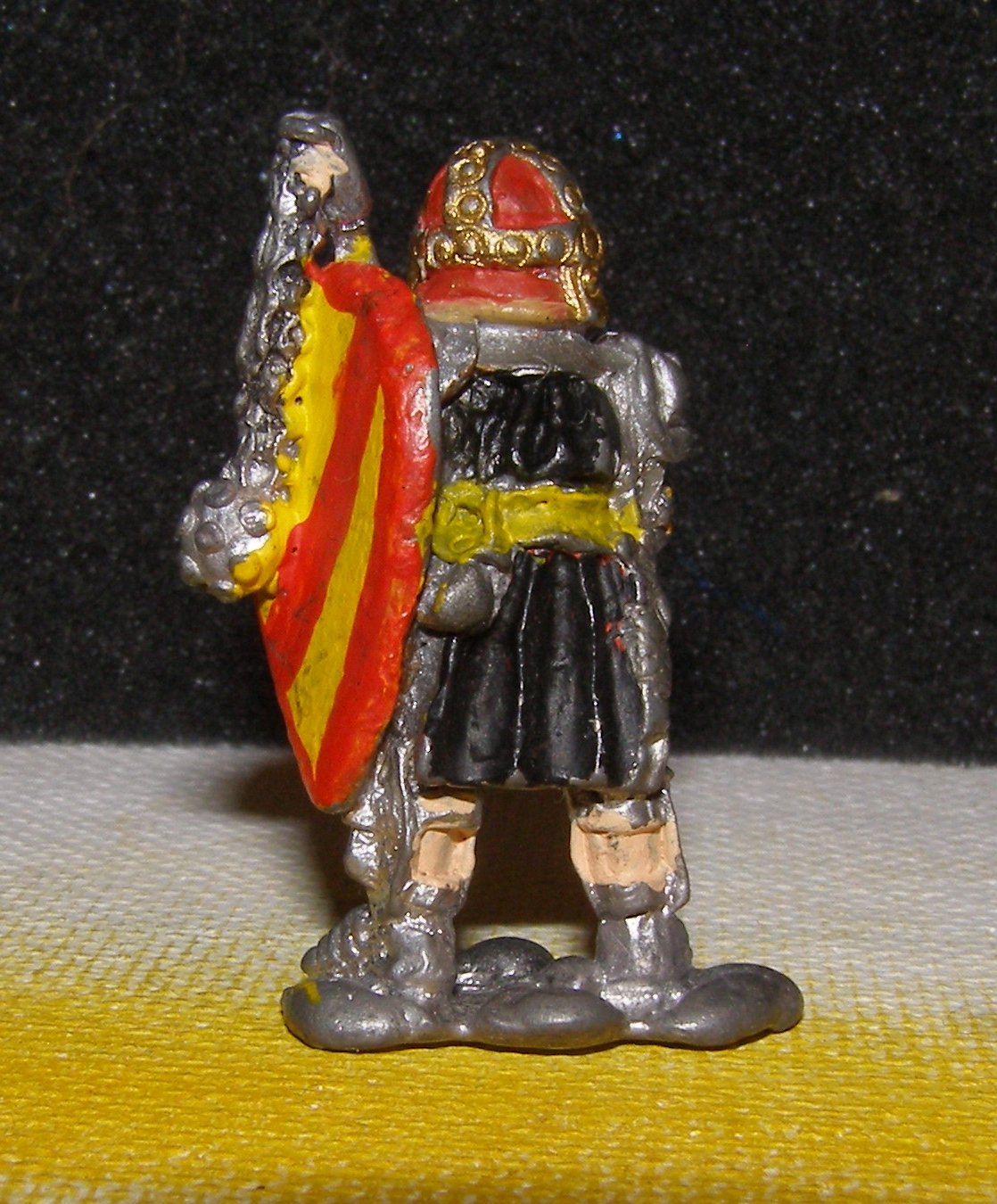 HERITAGE Knights and Magick giant Knight with flail 1424 / 25mm D&D