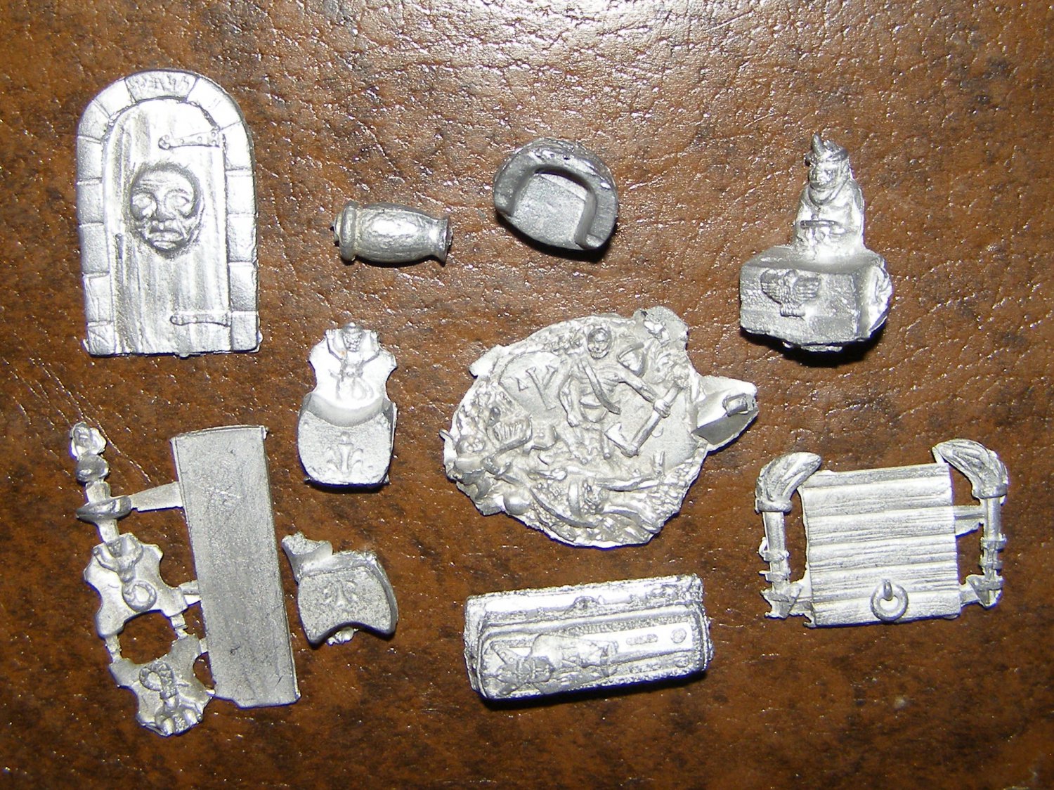 Wizzards & Warriors Grenadier Dungeon Items SS04 rare set